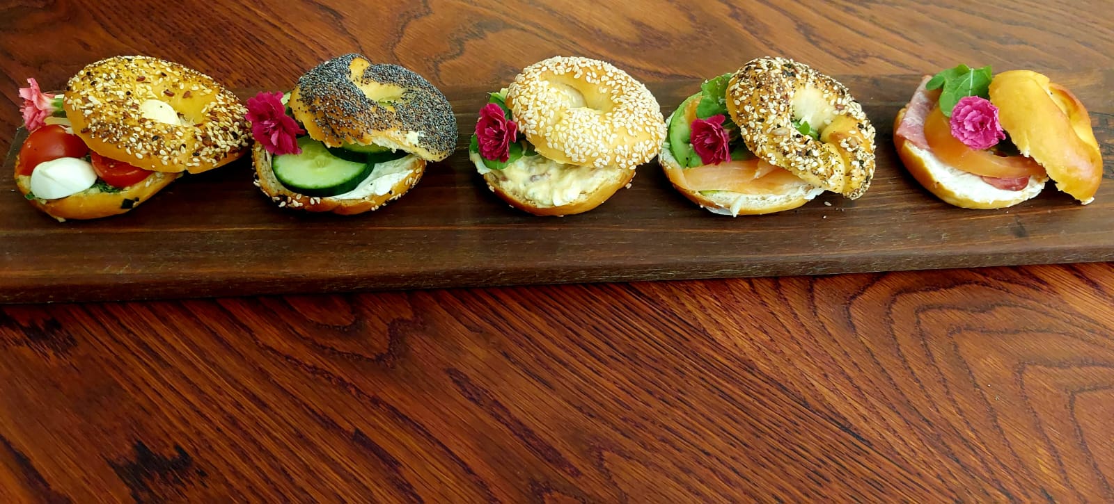 Welcome to Caffé Villagio | All-Day Breakfast & Mediterranean Cuisine