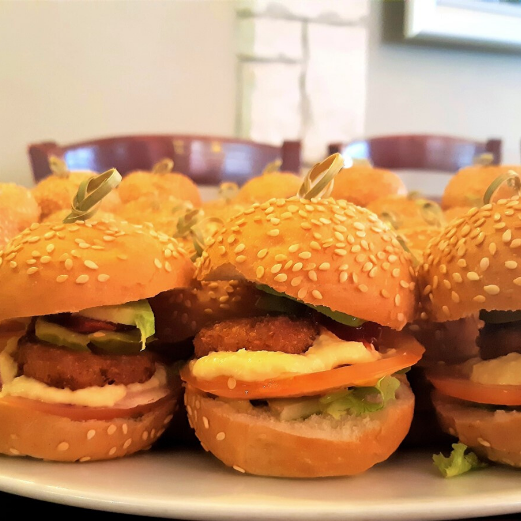 Mini vegan burgers - Caffé Villagio